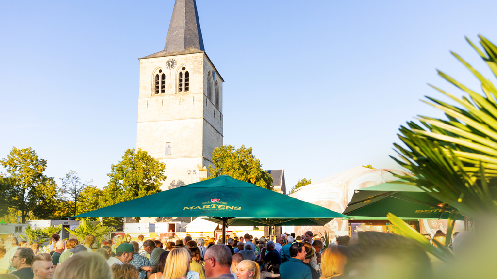 Brewery Martens in Bocholt unveils Limburg’s largest mural for its ...